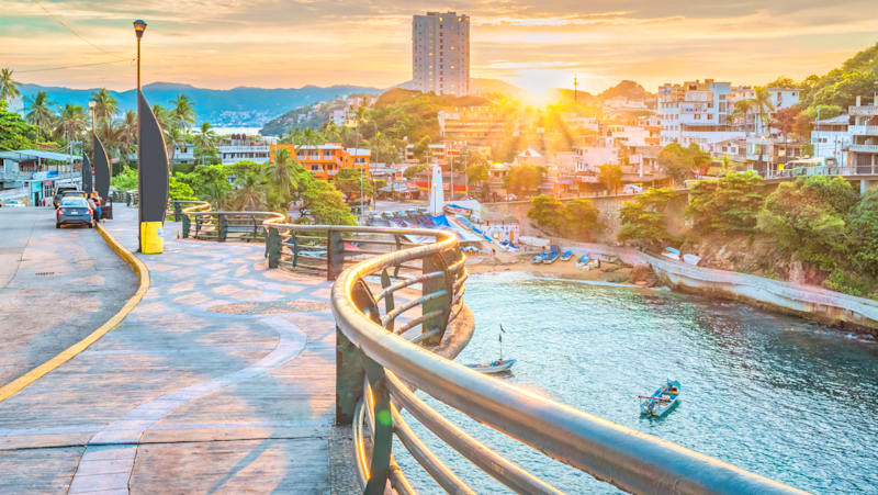 Acapulco Vacation Travel Deals, Package Vacations, Hotels, Flights ...