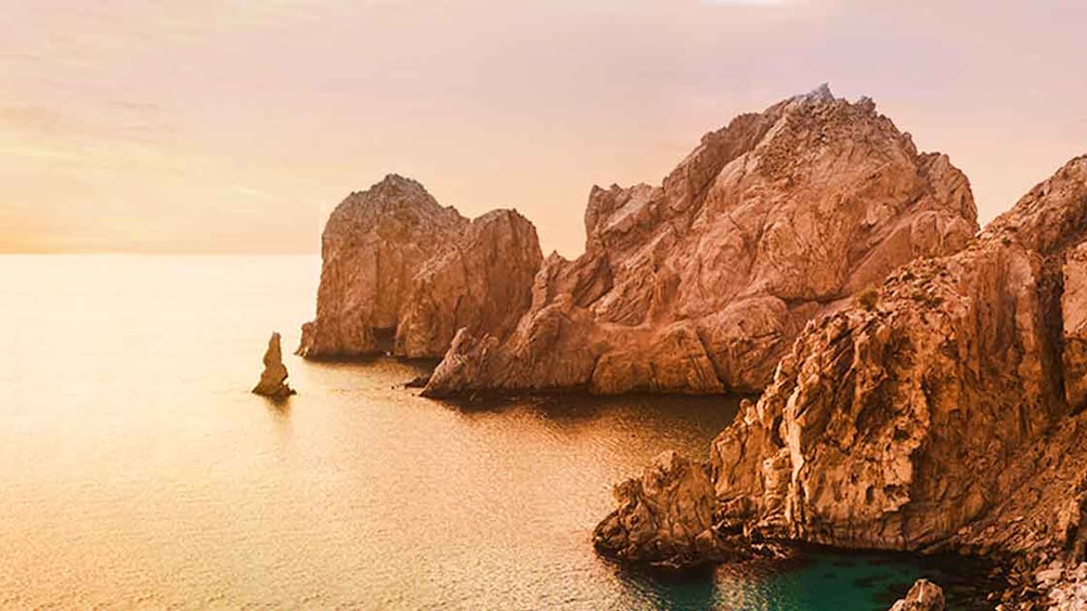 1200x628_ArticleFBTW_Image_Cabos.jpg
