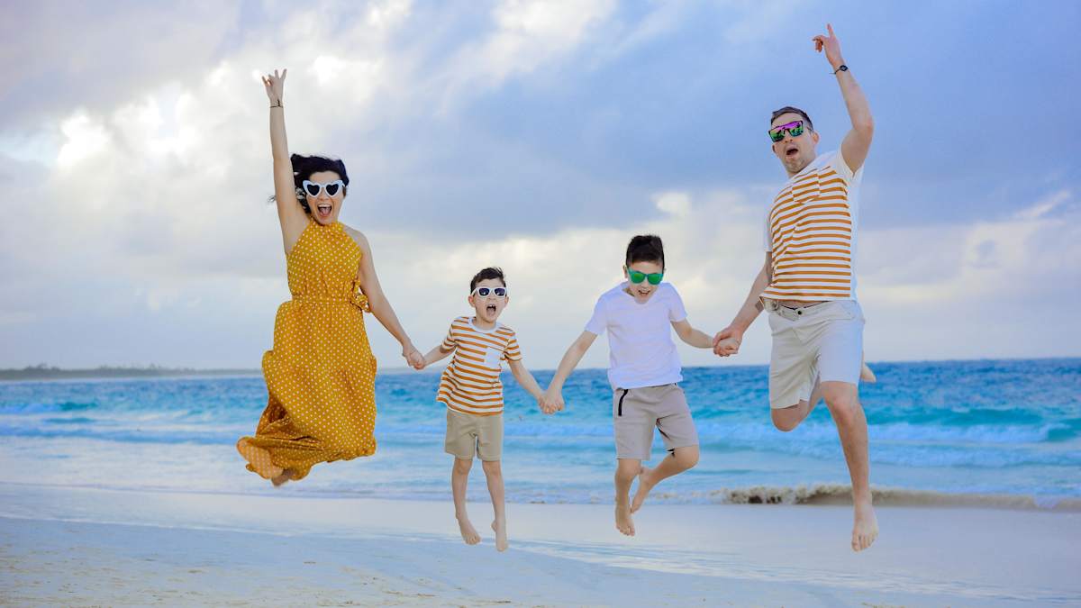 Beach Fam 1.jpg